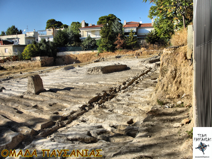 ΤΑ ΑΡΧΑΙΑ ΤΗΣ ΠΛΑΤΕΙΑΣ ΚΗΦΙΣΙΑΣ ΚΑΙ ΕΝΑ ΠΑΡΚΙΝΓΚ ΠΟΥ ΤΟΥΣ ΠΗΡΕ ΤΗΝ ΘΕΣΗ ...