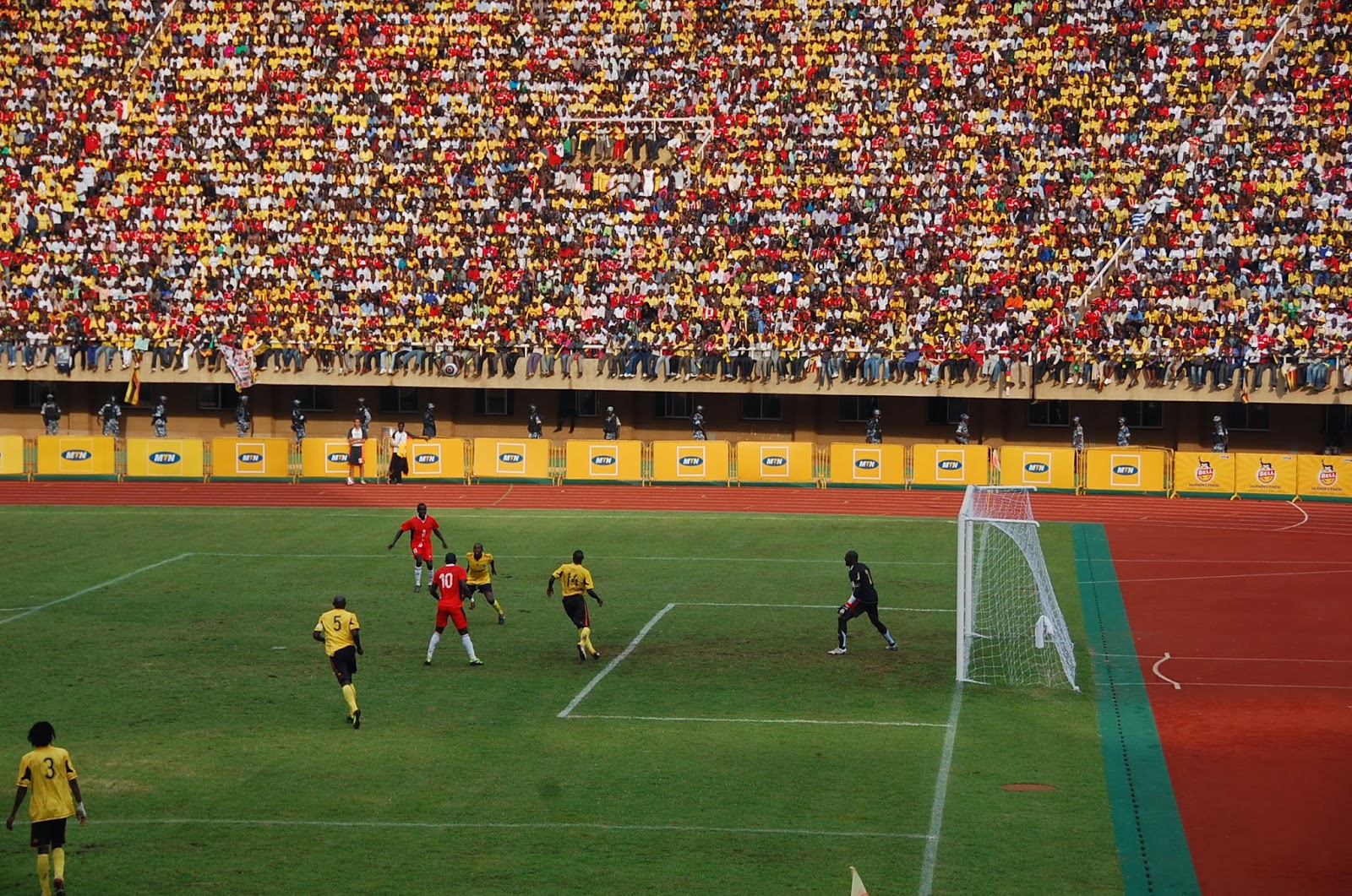 Football Otaku Diary : 蹴球オタク日誌 : Uganda: Mandela National Stadium ...