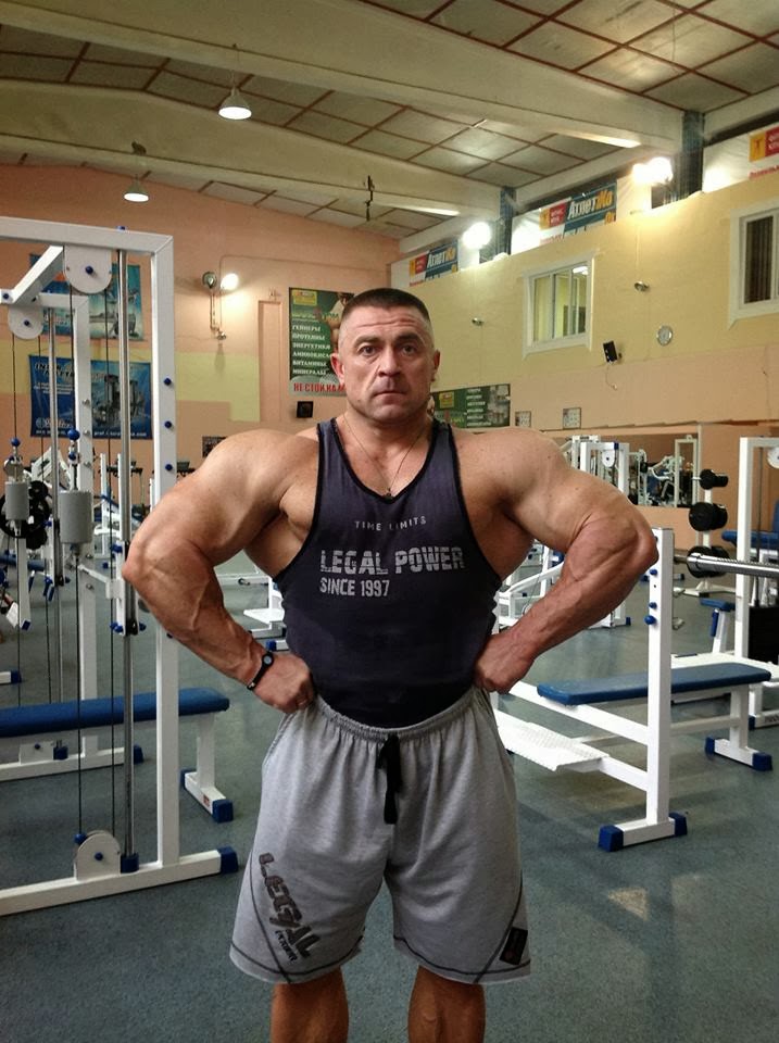 Muscle Lover: Ukrainian bodybuilder Sergey Yatsyuk