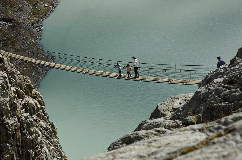 The Trift Bridge: The Longest Pedestrian Suspension Bridge in the Swiss ...