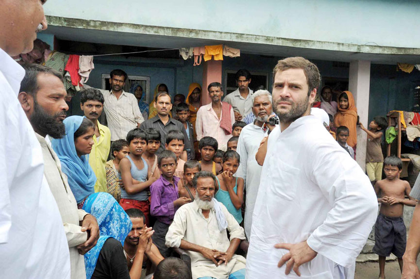 View Patna: Rahul Gandhi meets Forbesganj firing victims