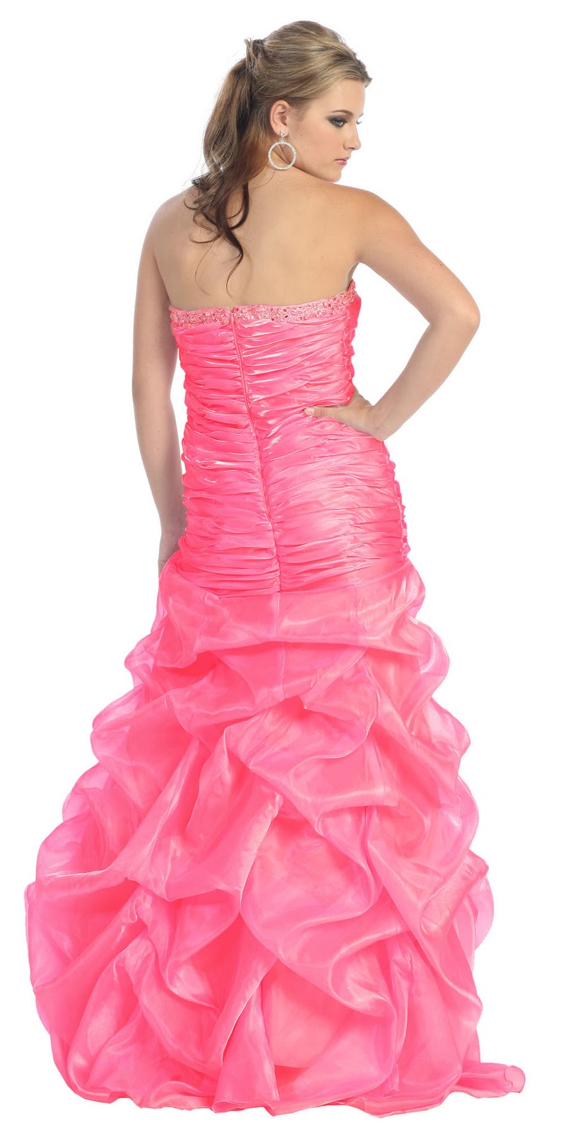 Robes A La Mode: robe de soirée longue rose buste sequin Trés élégant