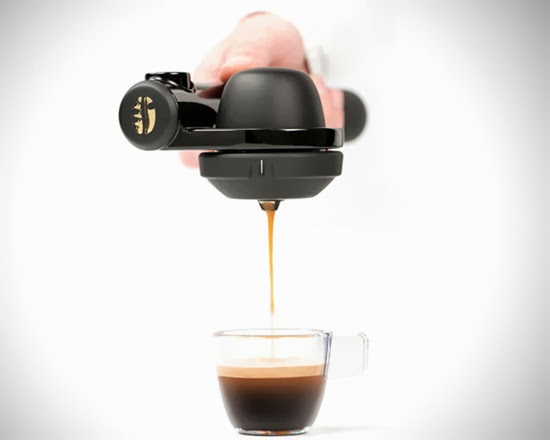 The Handpresso Wild Hybrid Portable Coffee Machine | Go Gadget Plus