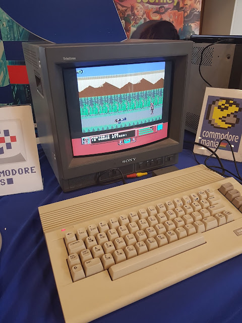 Explora Commodore 4