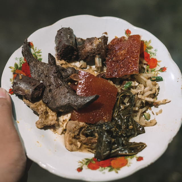 ULTIMATE GUIDE BABI GULING BALI - foodandfeast