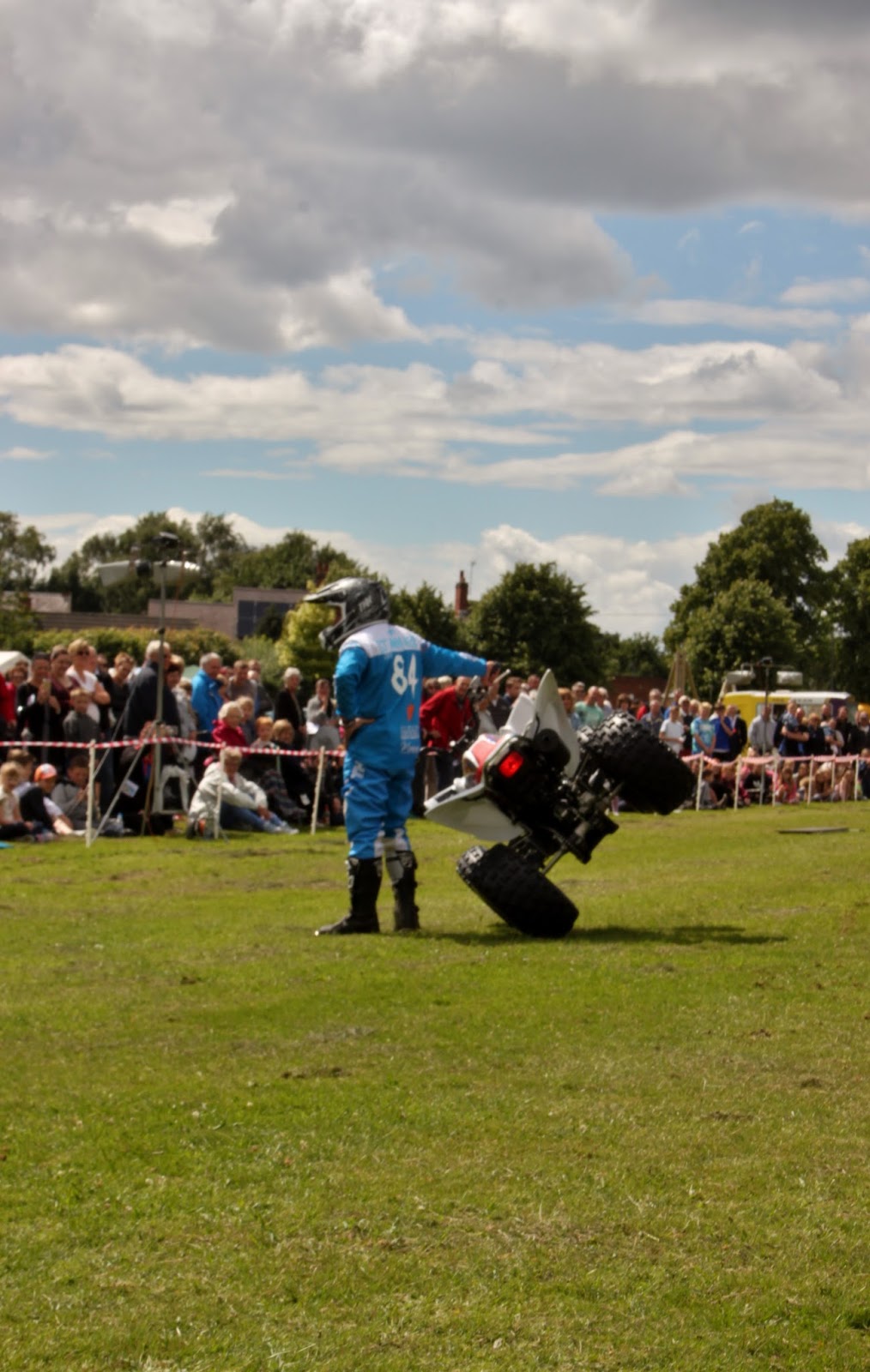 Stannage International Stunt Team - Verdonbury 3