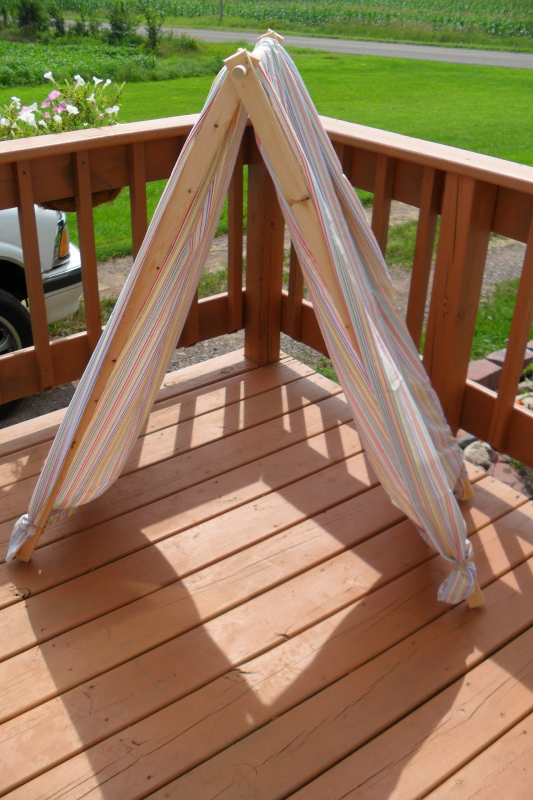 The Grade Two Zoo: Reading Tent!