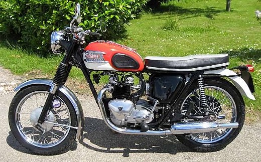 motor classic: classic triumph motorcycle