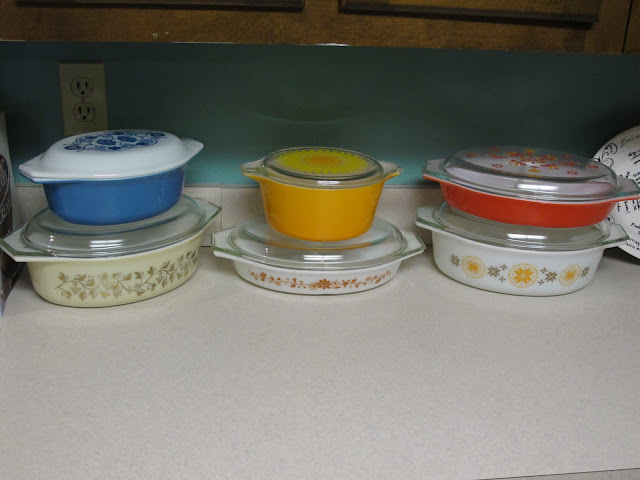 Pyrex Collective III: Pyrex Spotting, Collection Update, & Display!