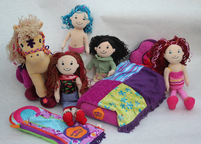 PLANET OF THE DOLLS: Doll-A-Day 2017 #298:Groovy Girls