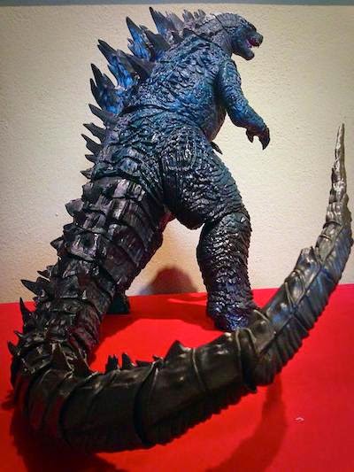 The Kaiju Planet: Figure Review - NECA 24" Head to Tail Godzilla