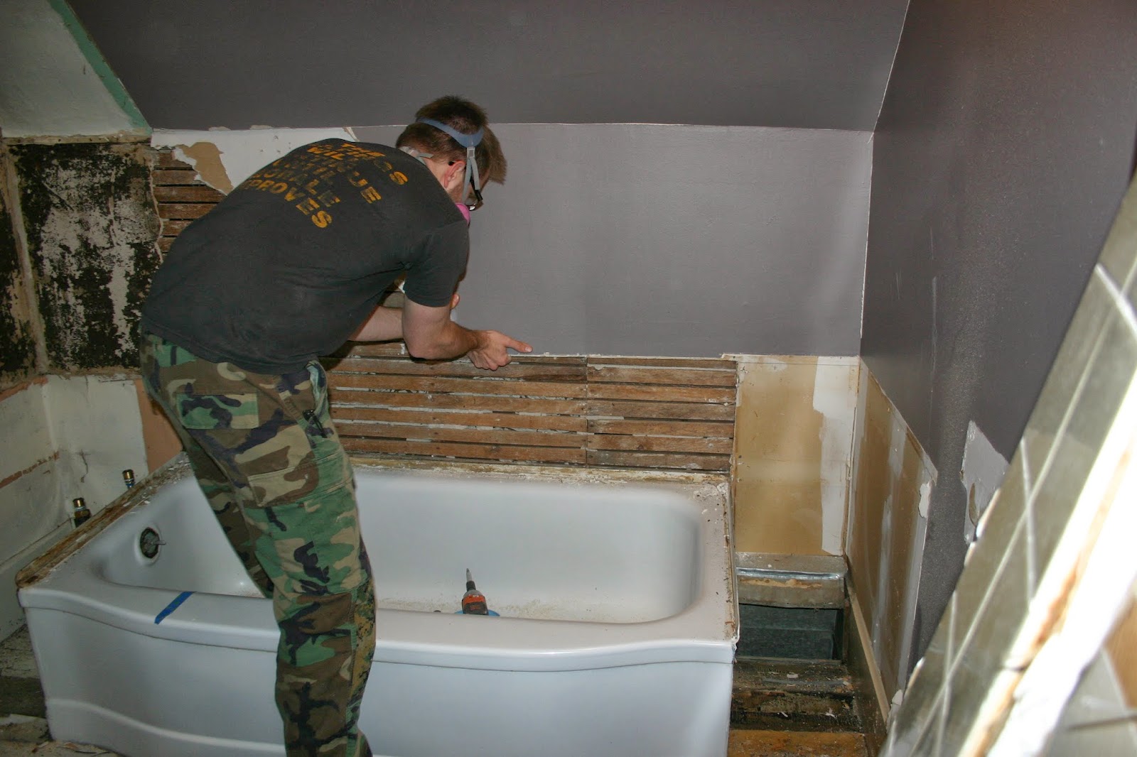 Our Acreage Adventure: English Countryside Bath in Rural Iowa