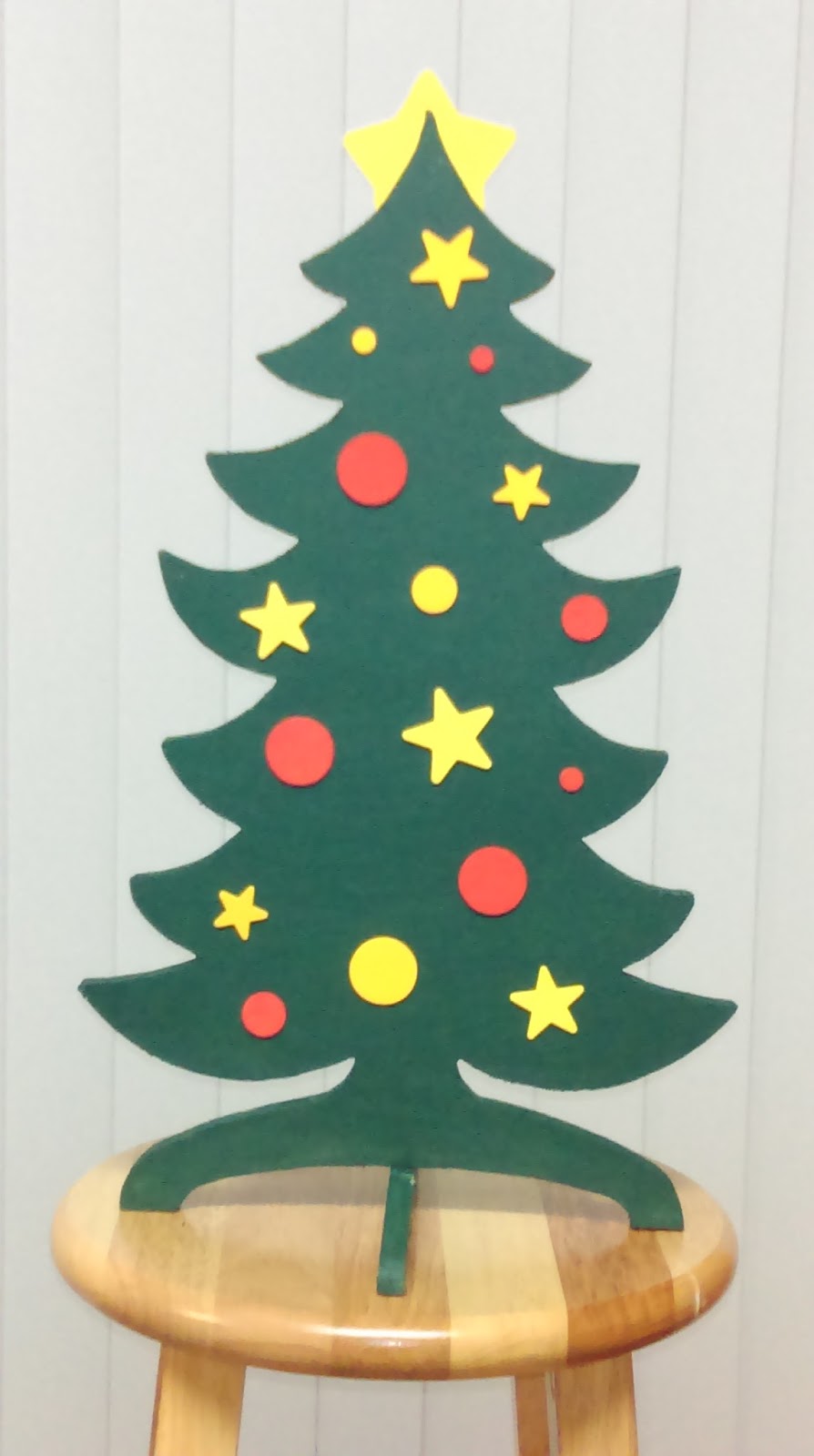 The Crafty Dad and Daughter: Christmas trees!