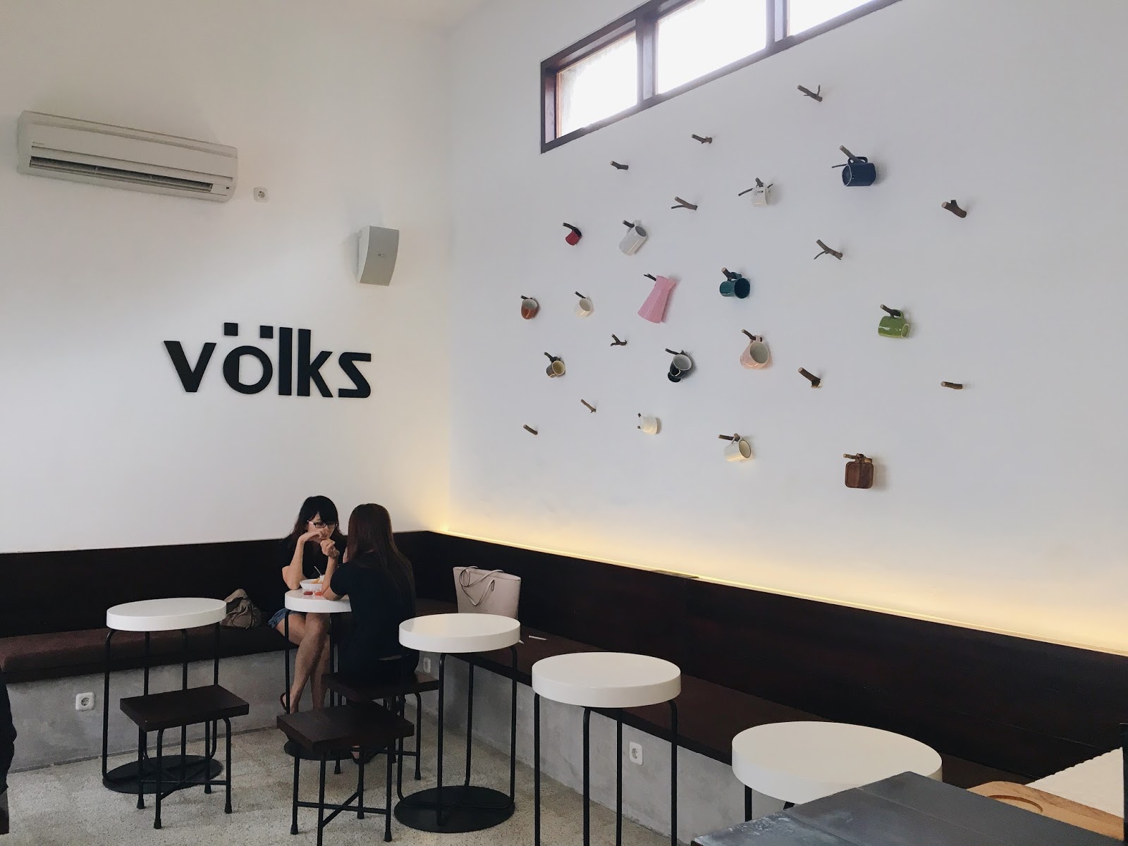 Volks Coffee Surabaya (Review) | Laura Angelia