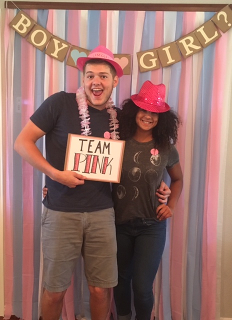 Craft Paper Scissors: Gender Reveal Photo Booth