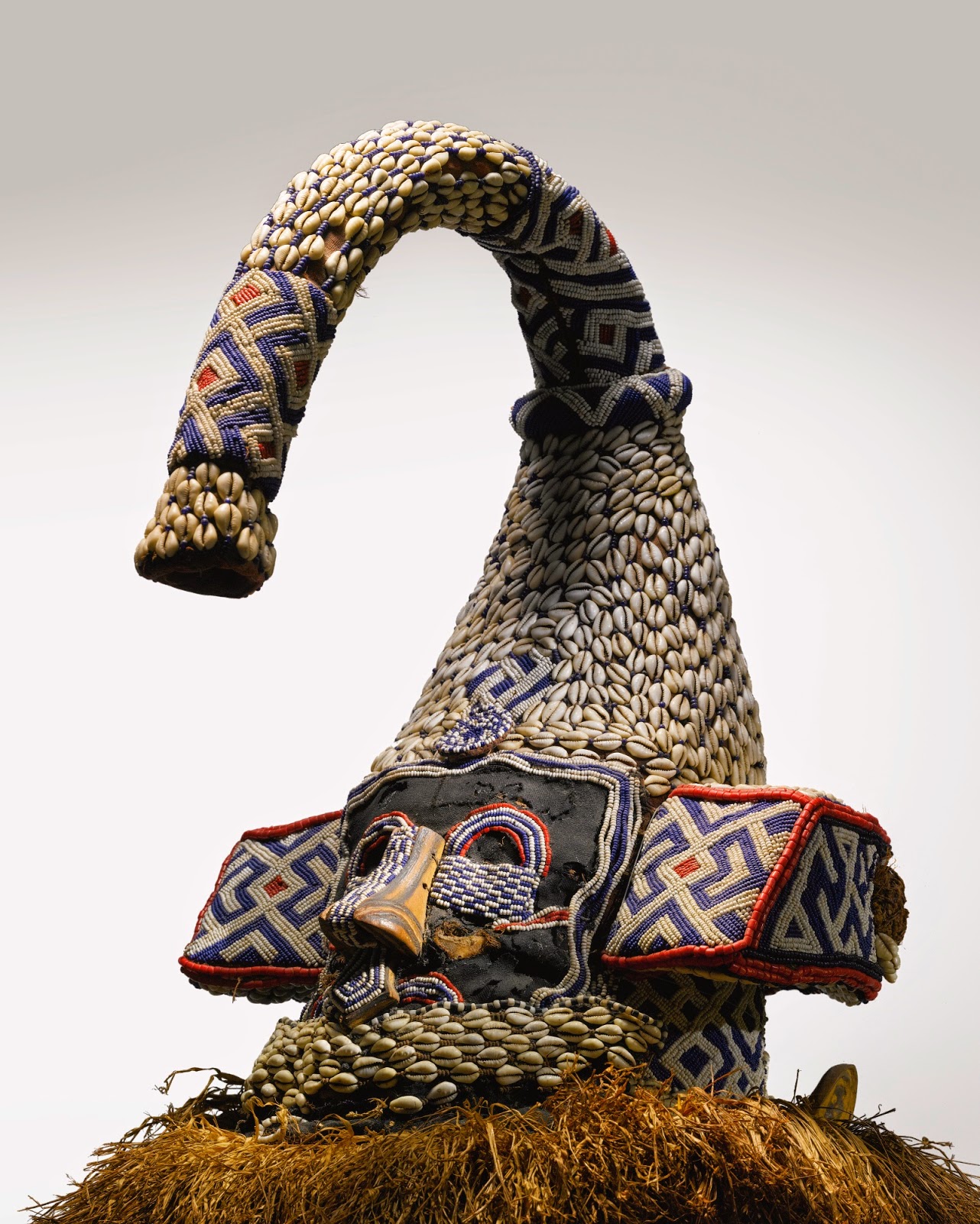 Ecomanta: The Future of Africa - African Masks: A view into the future ...