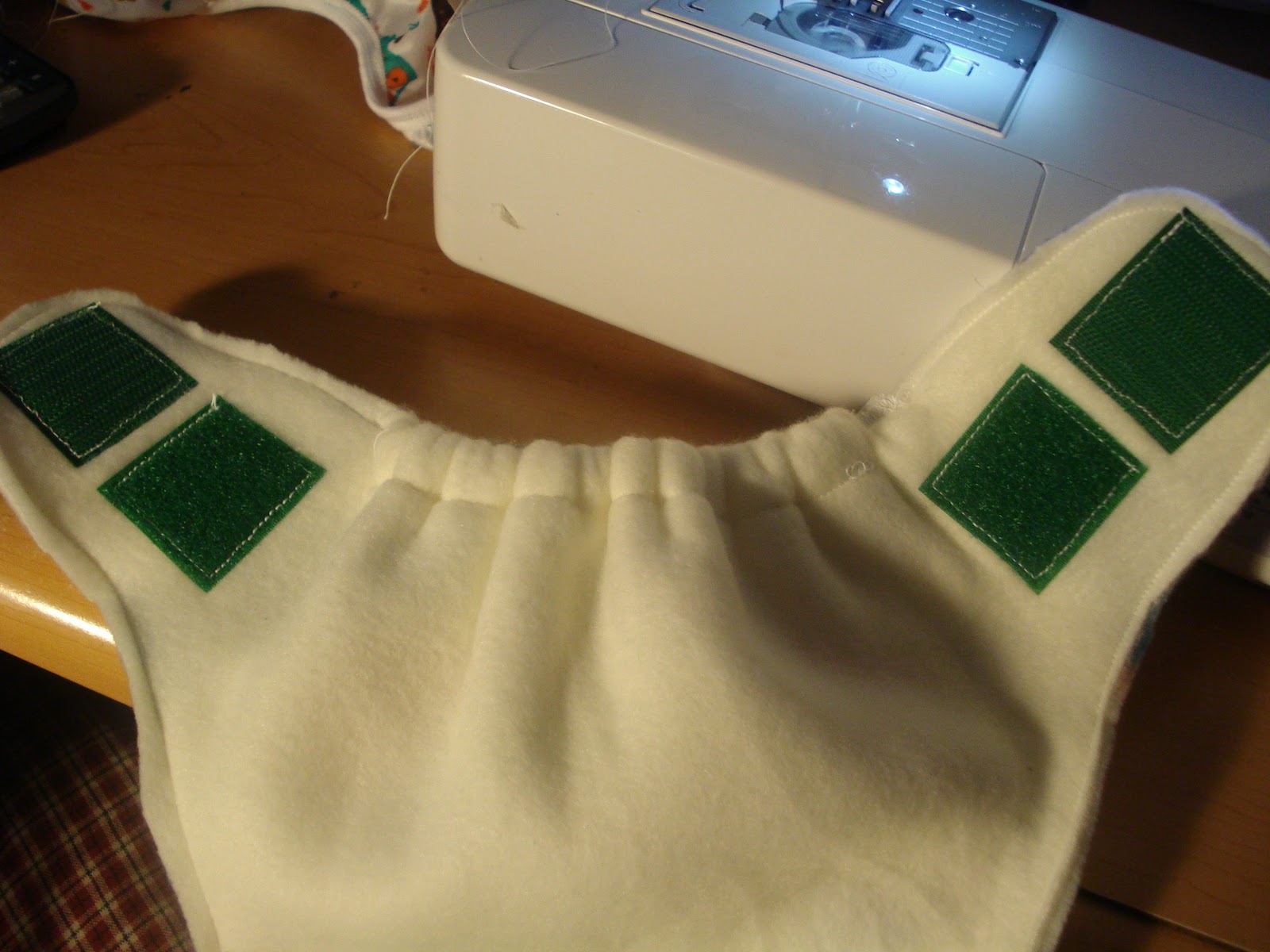 Earth Wise: How to make a pocket diaper with leg gussets