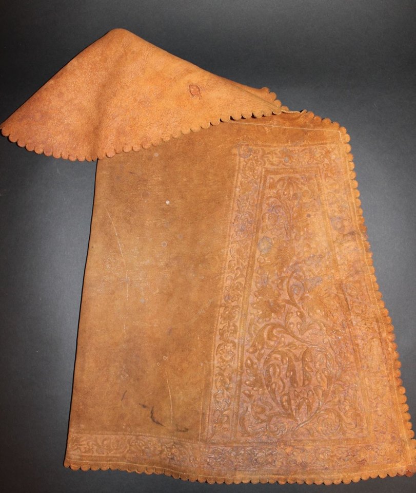 Into History : Botas, Part 1