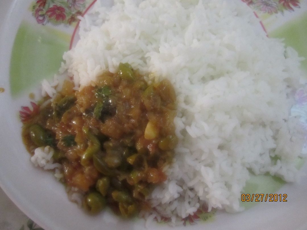 Hema's Cuisine: Sundakkai Curry ( Turkey Berry Curry )
