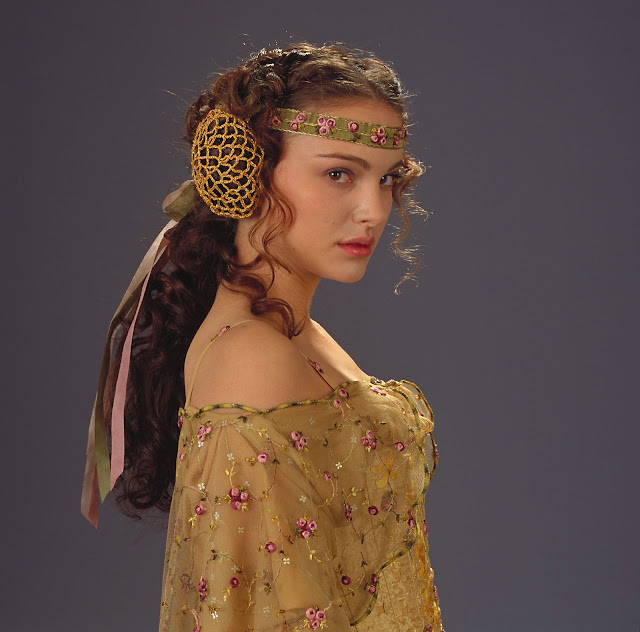 A look into Star Wars: Padme's dresses. Part VI