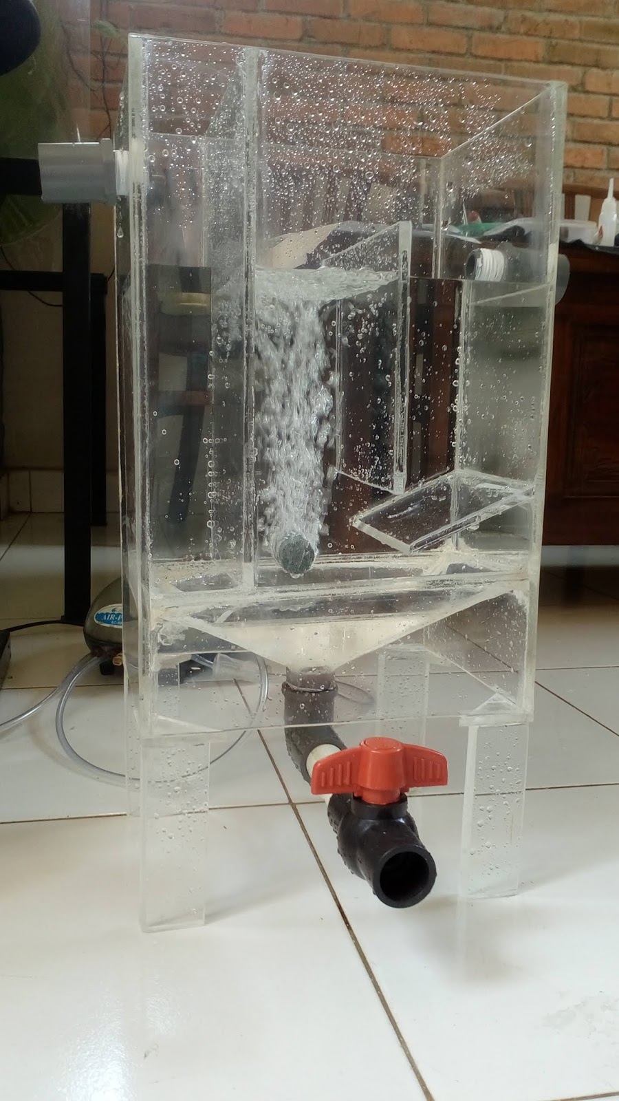 Plastics and Tools: Reaktor Gelembung (Bubble Column Reactor)