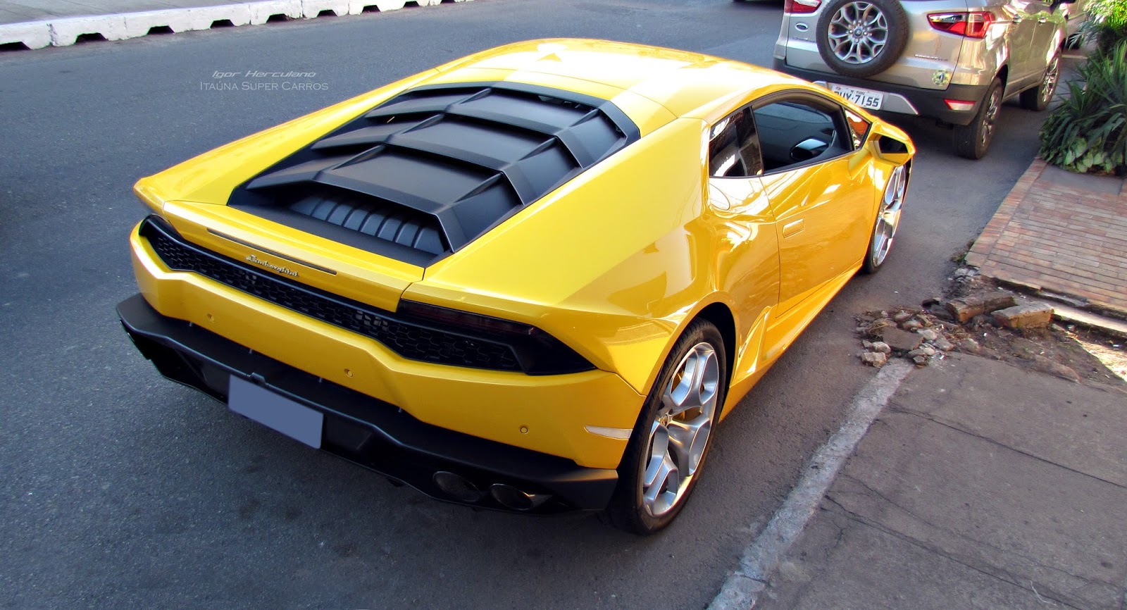 Autos Brasil: Lamborghini LP 610-4 Huracán