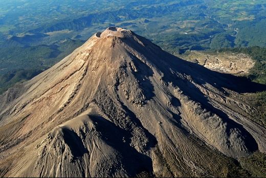 Volcán de Colima - Volcanian