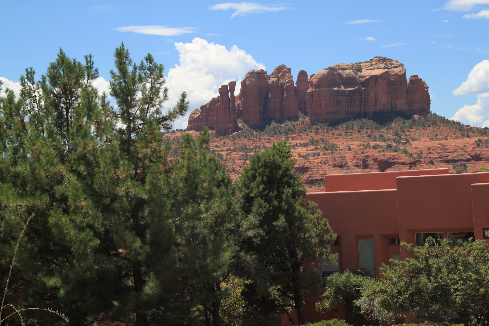 Richard and Grandma Sue Go West: Sedona, Oak Creek Canyon, Painted ...