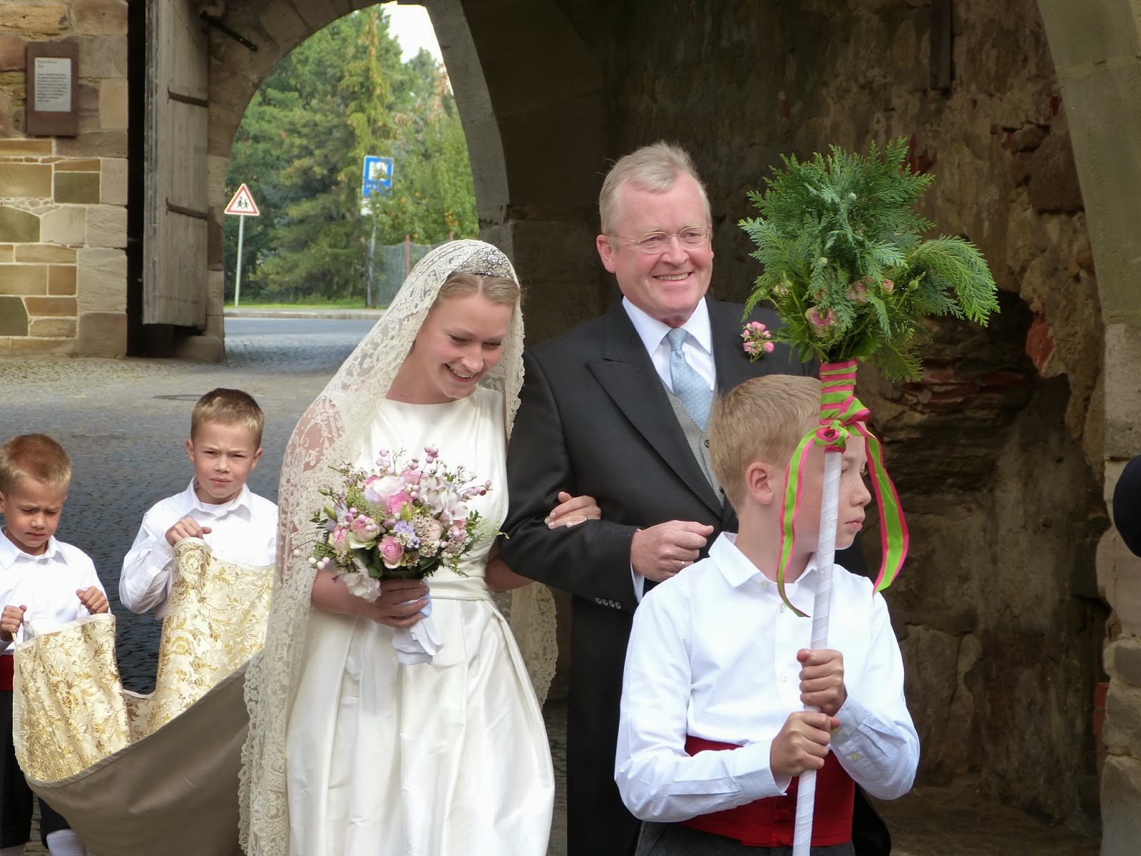 Royal Musings: The Reuss-Castell-Castell nuptials