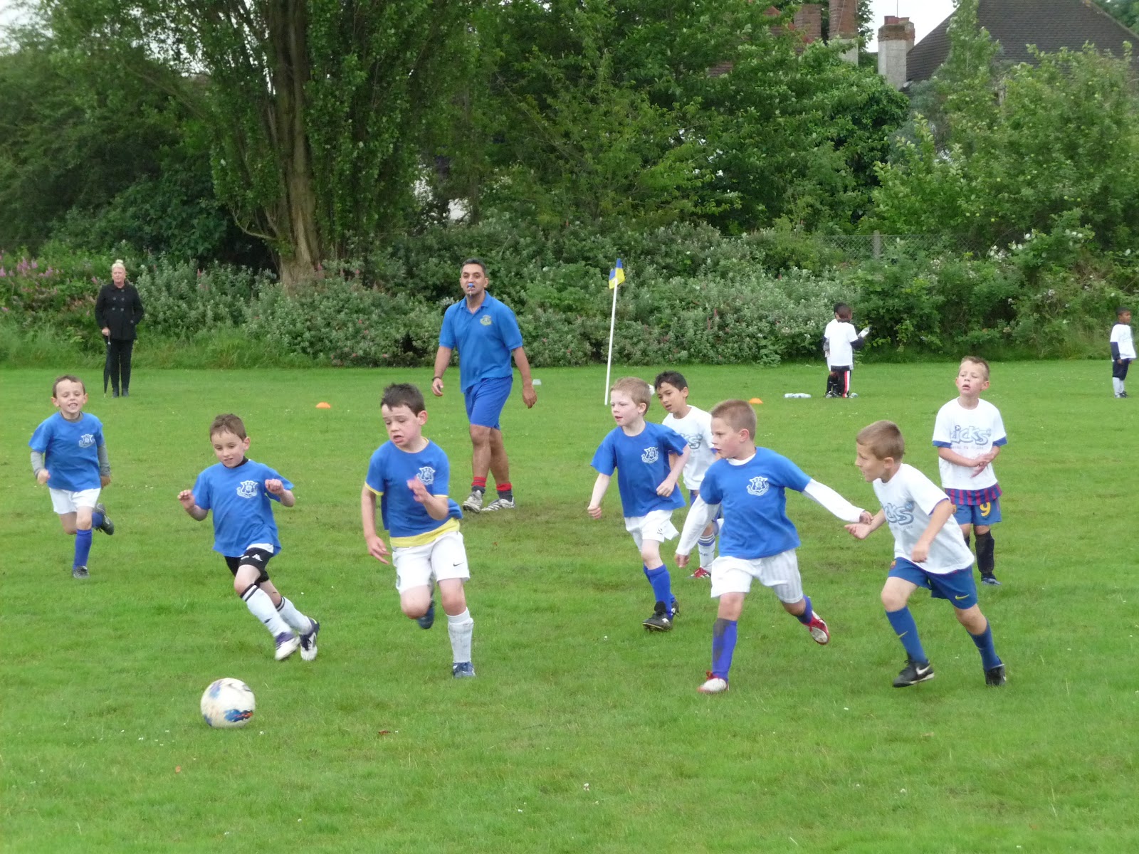 Bessingby Park Rangers FC U11 A Tigers 2016-17: AJSoccer U6 -BPR-C U6 ...