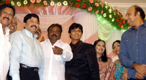 Amazing Gallery- Uniqueness Is Here: Actor Jeeva – Family and Marriage ...