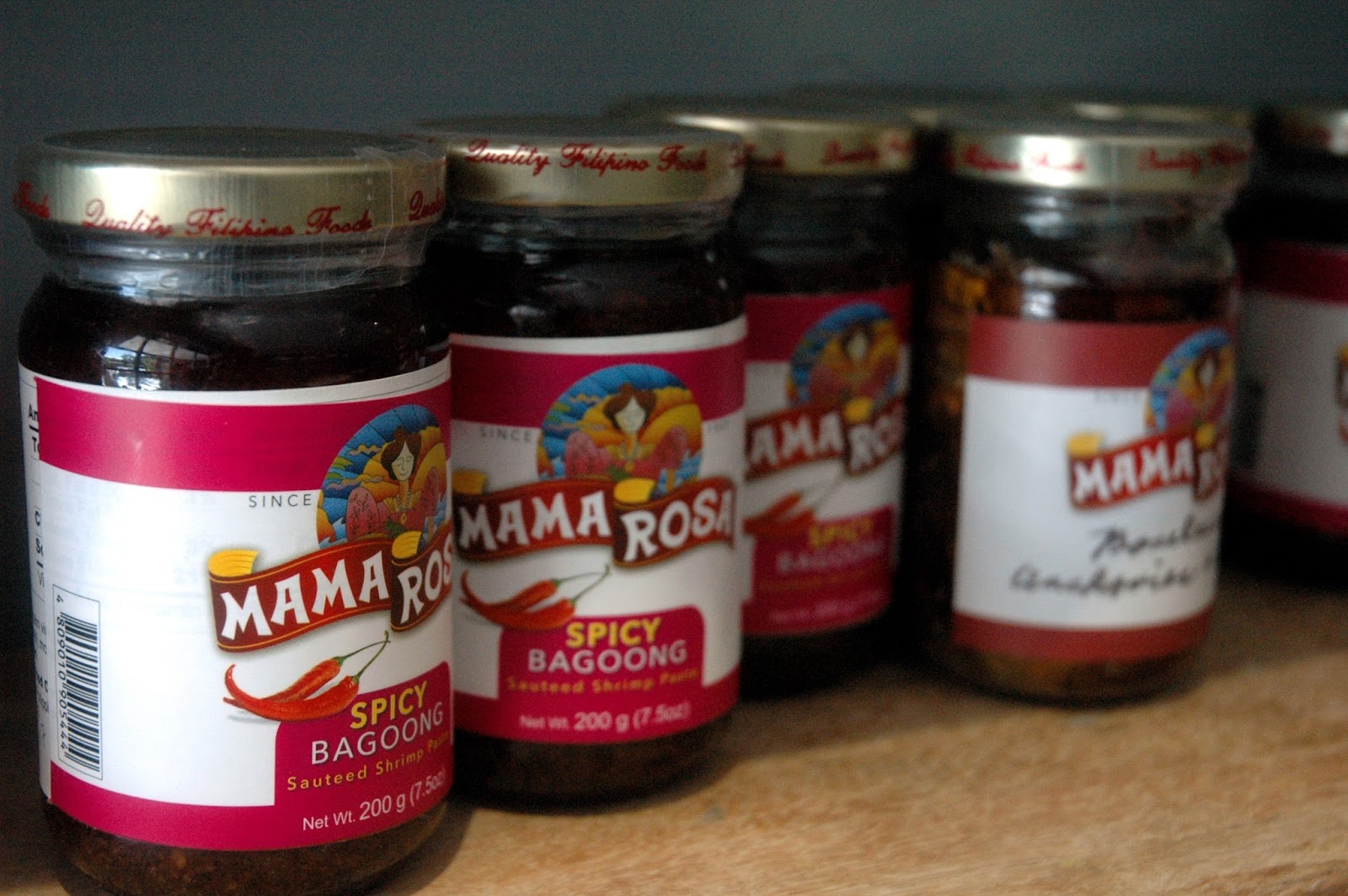 DUDE FOR FOOD: A Sunday Seafood Lunch at Mama Rosa