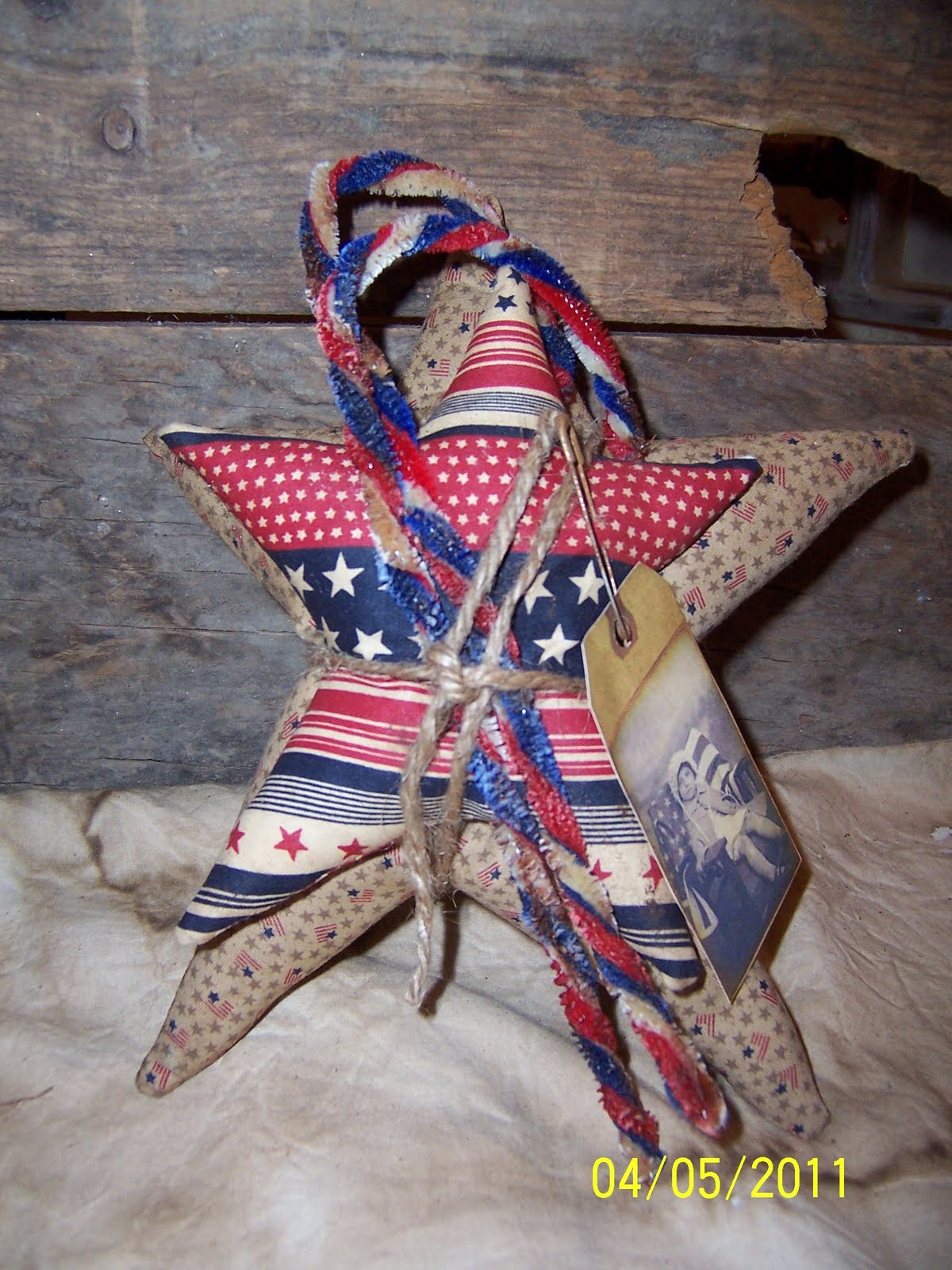 Tina's Primitive Attic: Prim / Shabby Country Pillows