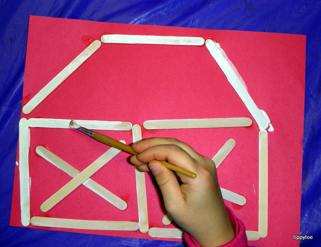 Tippytoe Crafts: Craft-Stick Barns