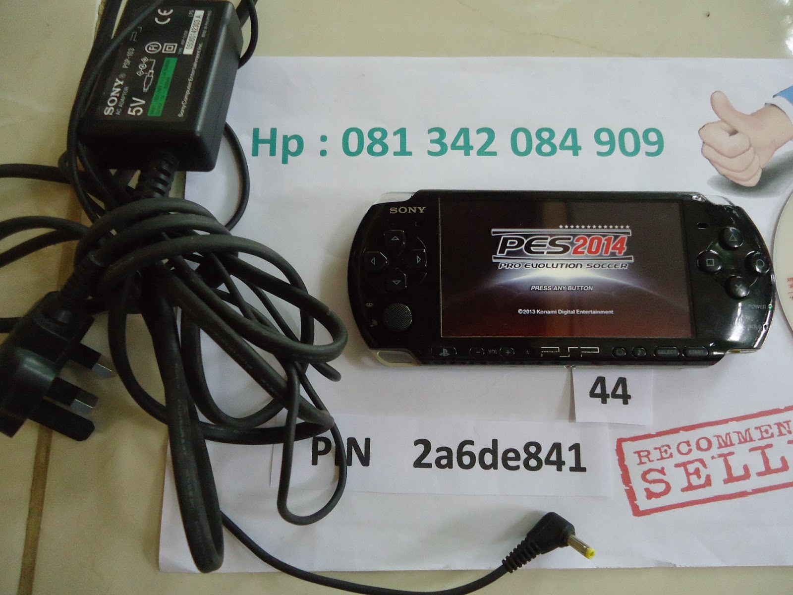 #44 PSP 3001 Black Pro Evolution Soccer 2014 + 8 Gb - Obral PSP Second