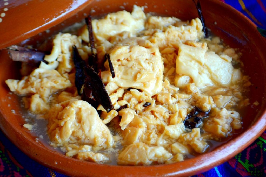 Chongos zamoranos, un dulce que nace de la casualidad - Historia y sabor