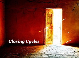 Paulo Coelho, “Closing Cycles” - edukasi