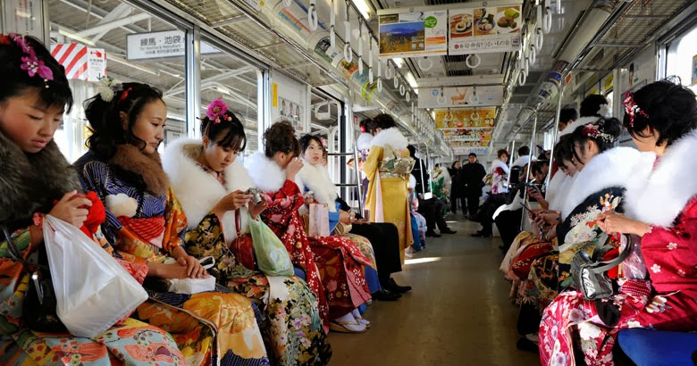TenguLife: The curious guide to Japan: The Best Day of the Year in Japan