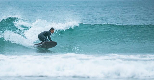 new evolution surf: Surfing * Going Left***