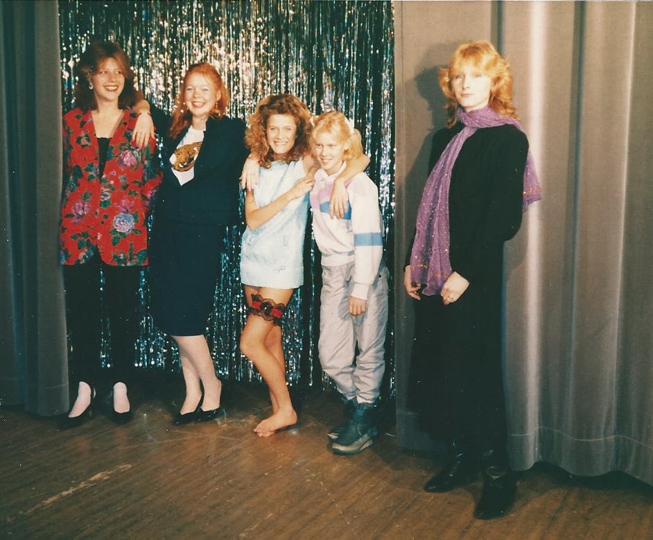 Vallentuna Revyn 1980-1991: 1986 Revylution!