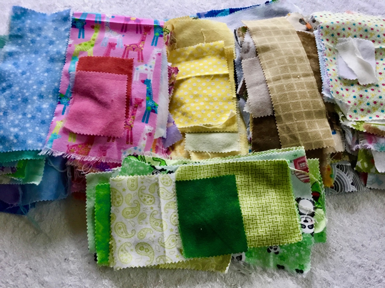 Fiber Antics by Veronica: Scavenging fabric scraps for charity improv ...