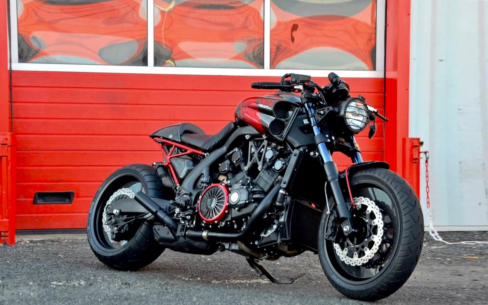 VMax Racer - Inazuma café racer