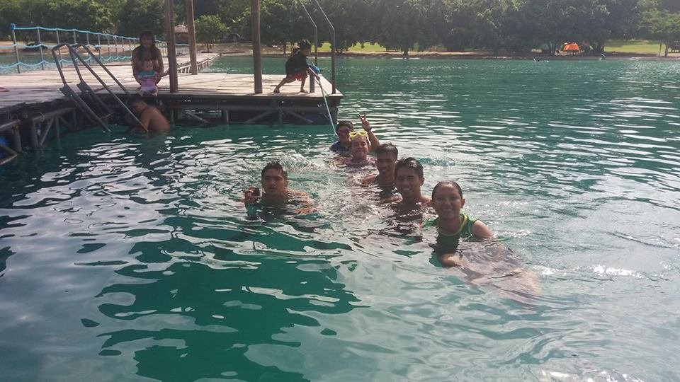 Lakawero: Uraya Beach Resort Samal - Barkada Outing