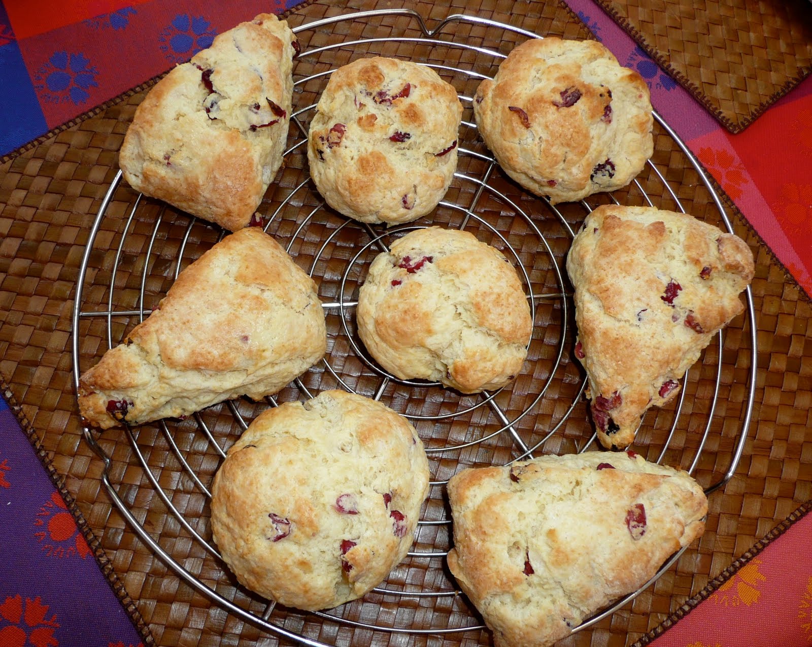 reginanewportfoodblog: Currant Cream Scones