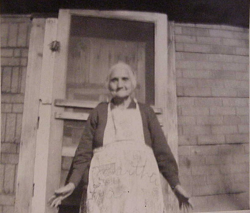 Smelser-Elmore Family History: 2016