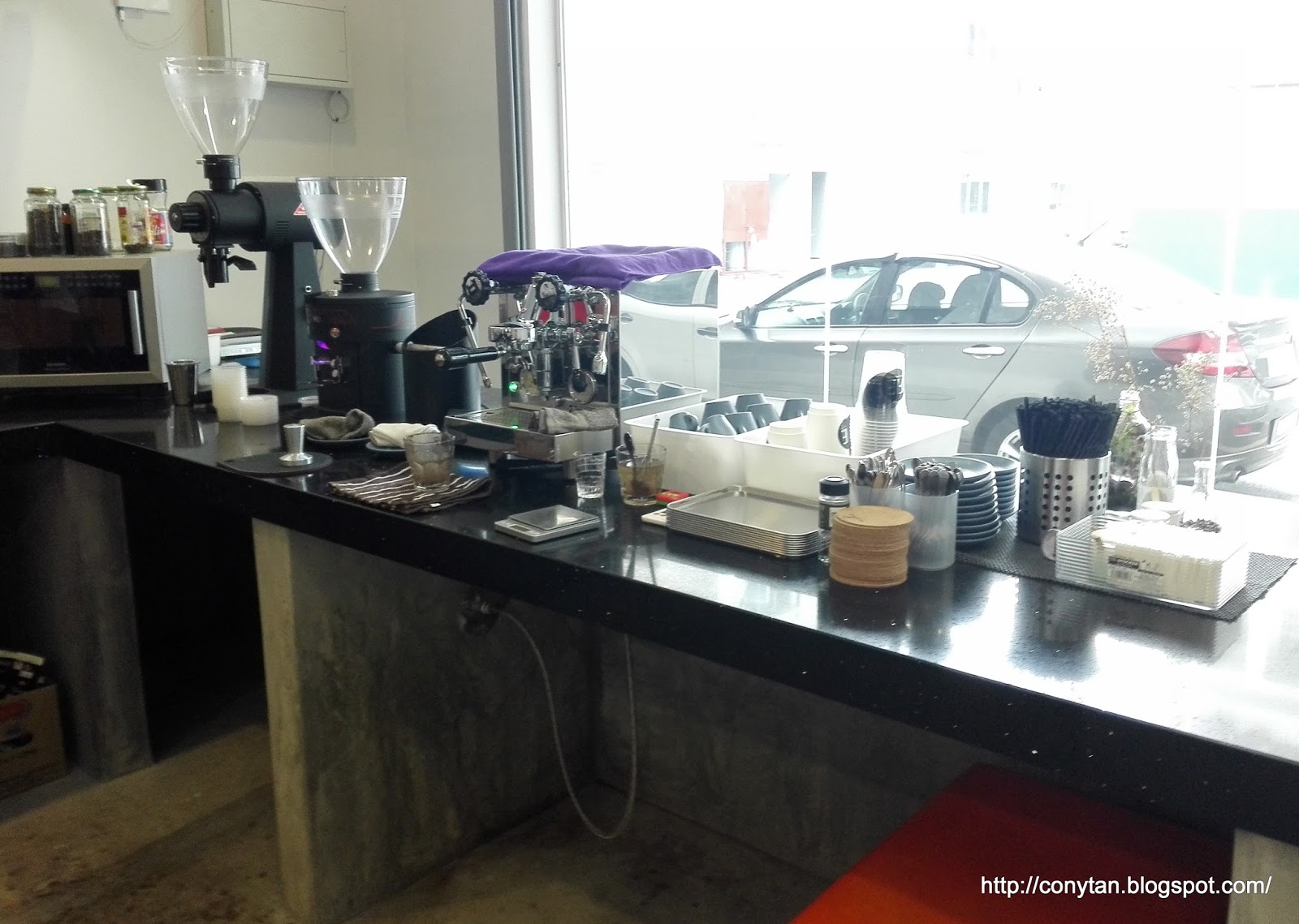 Cony in blogging: Reframe Coffee Roasters, Arena Curve, Bayan Lepas 【槟城咖啡馆】