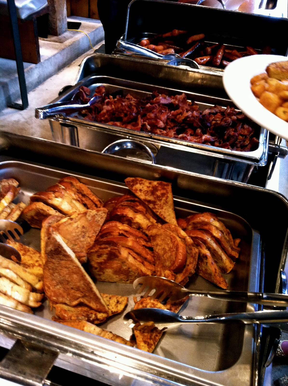 Broiler House Brunch Buffet