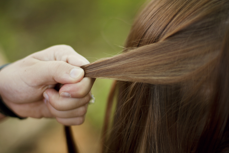 Love My Hairstyle: Overlapping Half-Up, Half-Down Hairstyle