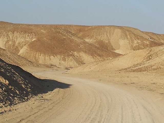 Mrad & Inge's 60+ ANGOLA: D9-10: Humpata - Lebo/a Pass - Namibe ...