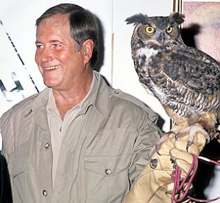 Great moments in nature hosts' careers - Pix n Pix